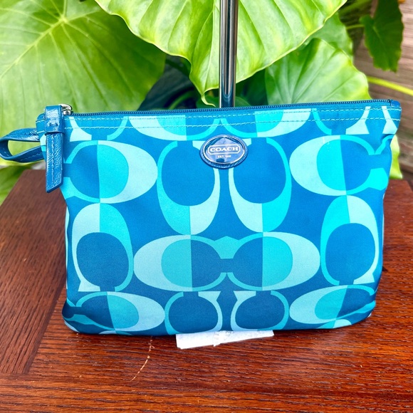 Coach | Bags | Coach Nylon Cosmetic Bag Featuring A Blue Teal And White ...